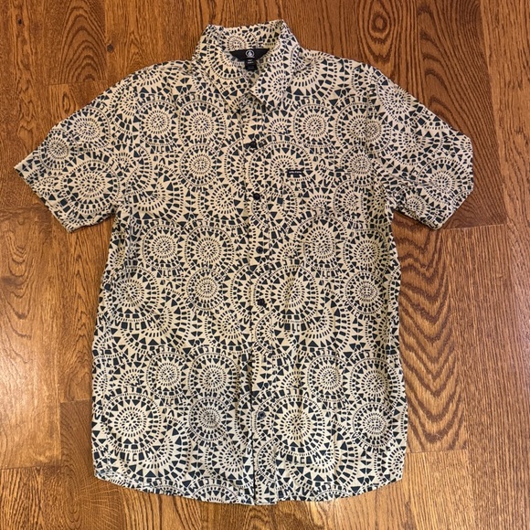 Volcom | Shirts | Mens Vintage Volcom Button Up | Poshmark